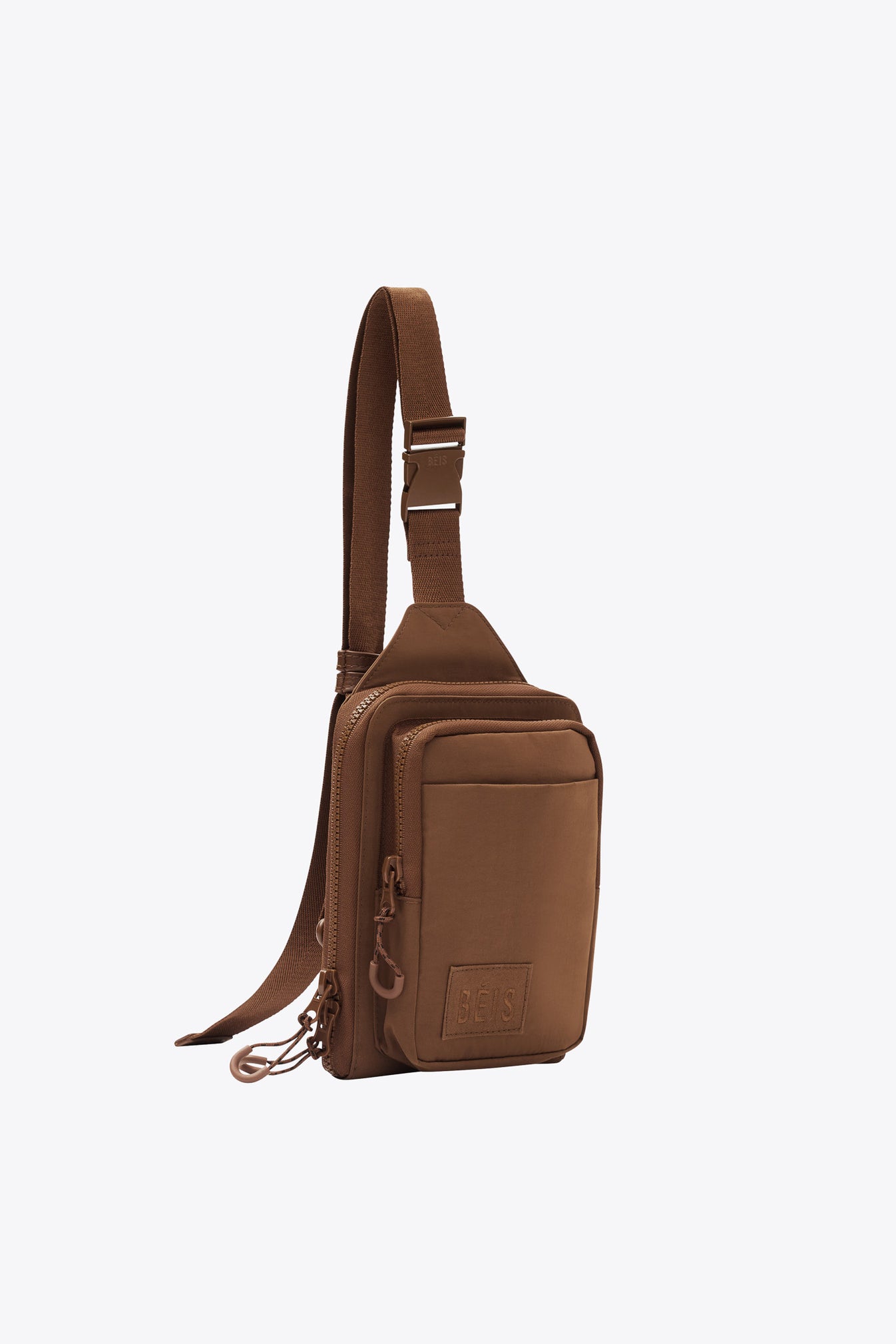 BÉIS 'The Sport Sling' in Maple - Brown Crossbody Athletic Gym Bag ...