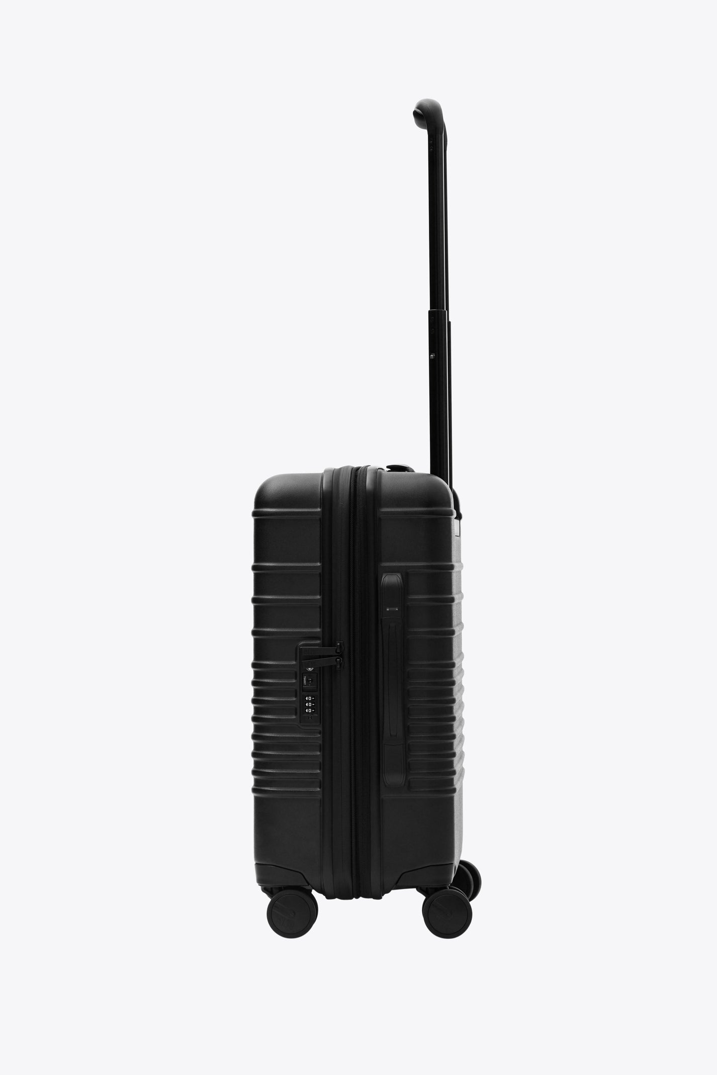 BÉIS 'The Carry-On Roller' in All Black - All Black Carry On Rolling ...