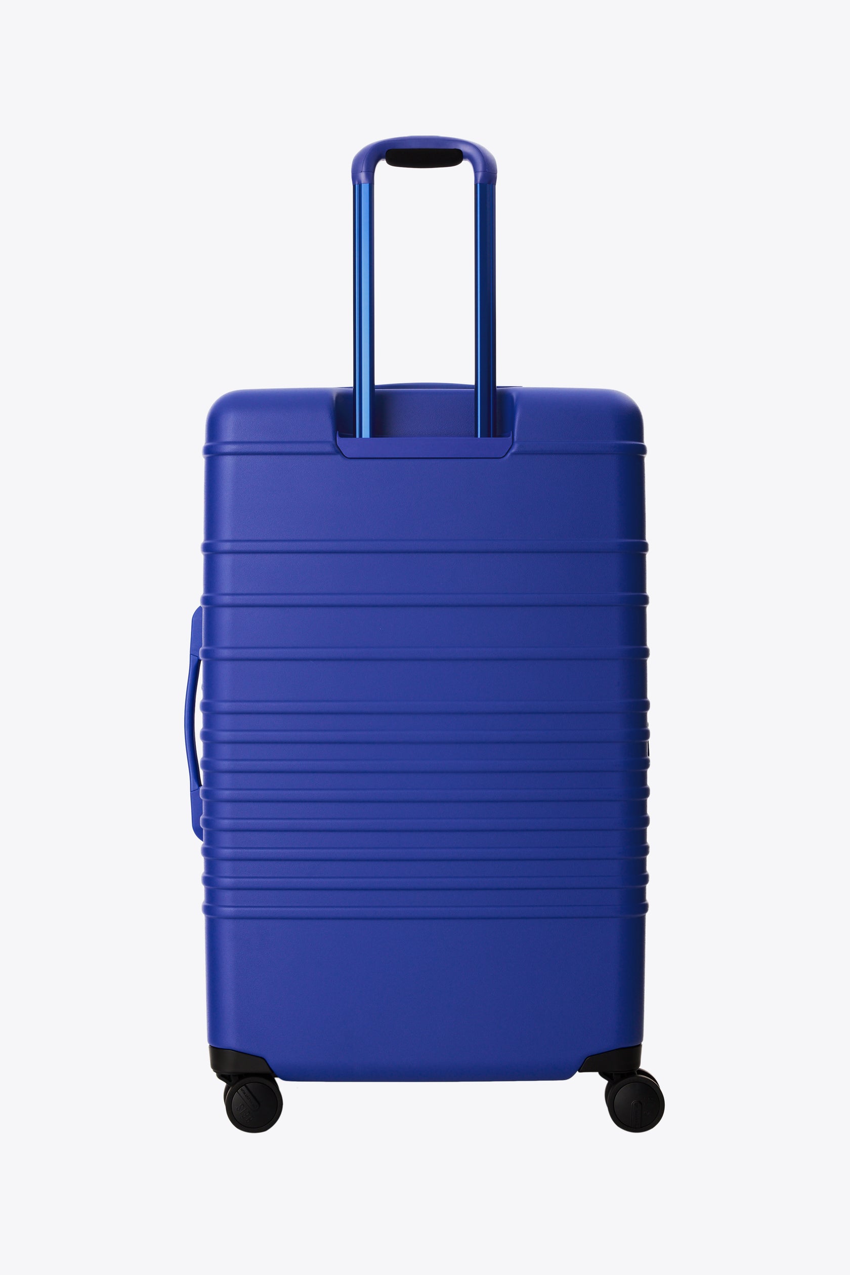 BÉIS 'The Large Check-In Roller' in Cobalt Blue - 29" Large Checked ...