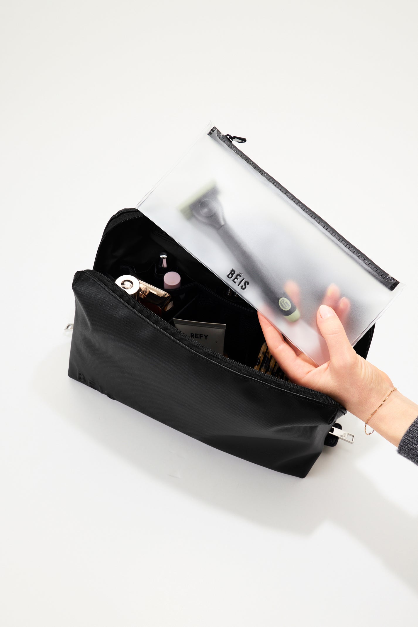 BÉIS 'The Large Cosmetic Pouch' in Black - Large Cosmetic & Makeup ...