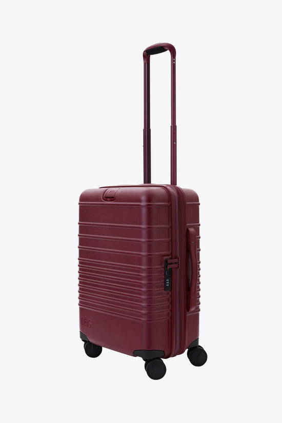 BÉIS 'The Carry-On Roller' in Burgundy - Matte Carry On Rolling ...