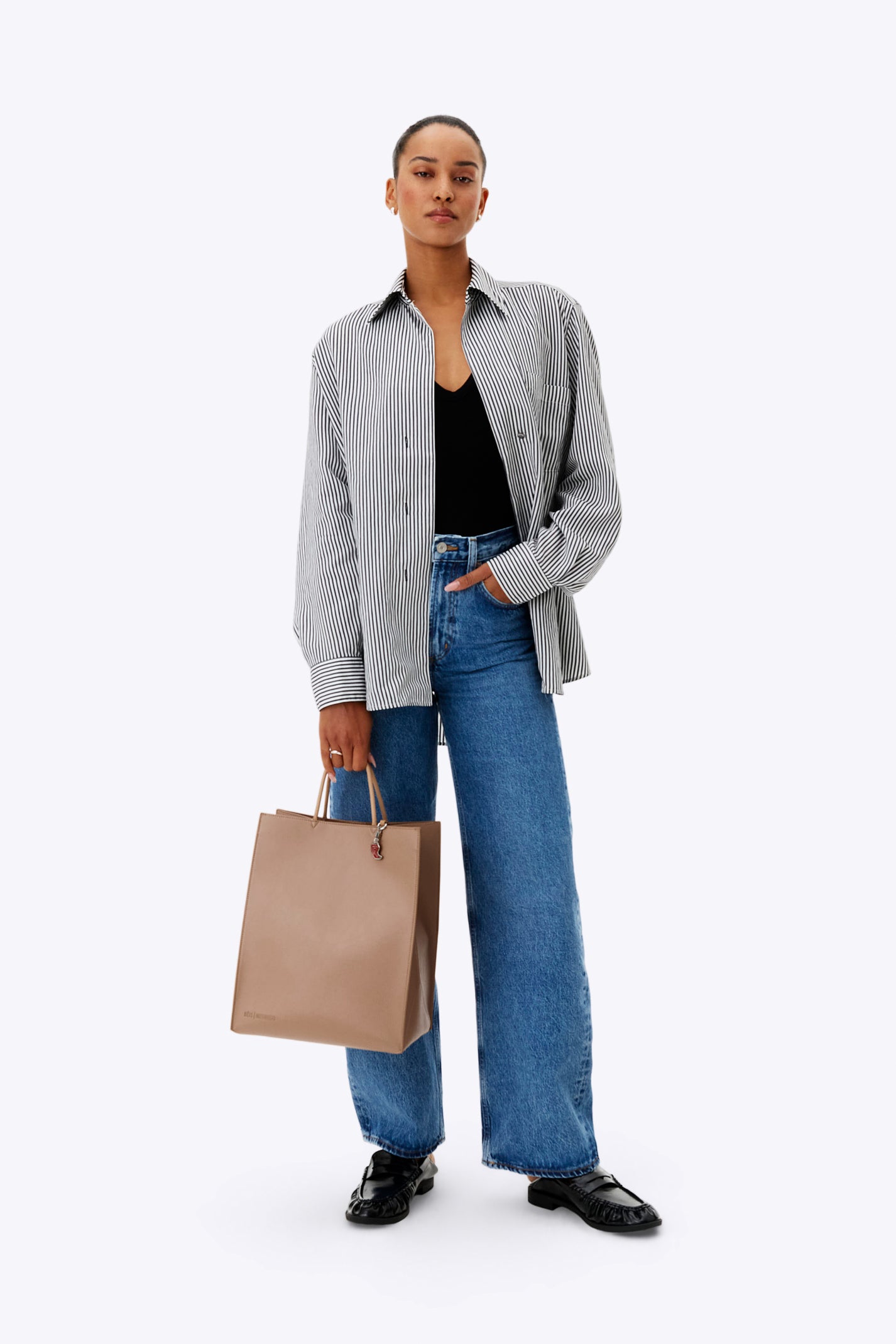BÉIS x Chipotle 'The Take Out Bag' in Brown