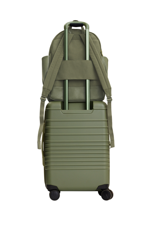 BÉIS 'The Travel Backpack' in Olive - Olive Green Travel Backpack with ...