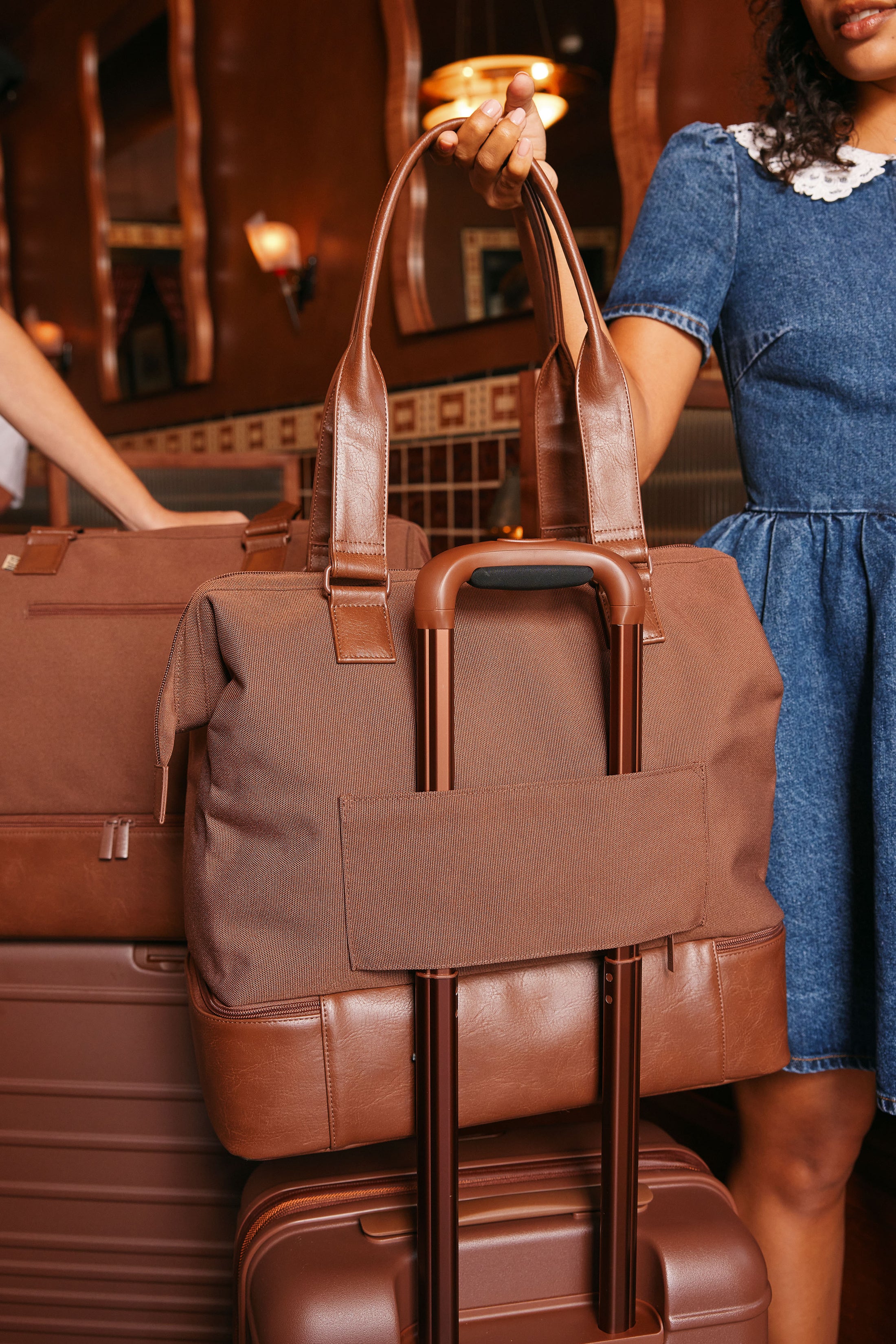 BÉIS 'The Mini Weekender' in Maple - Small Brown Overnight & Weekend Bag