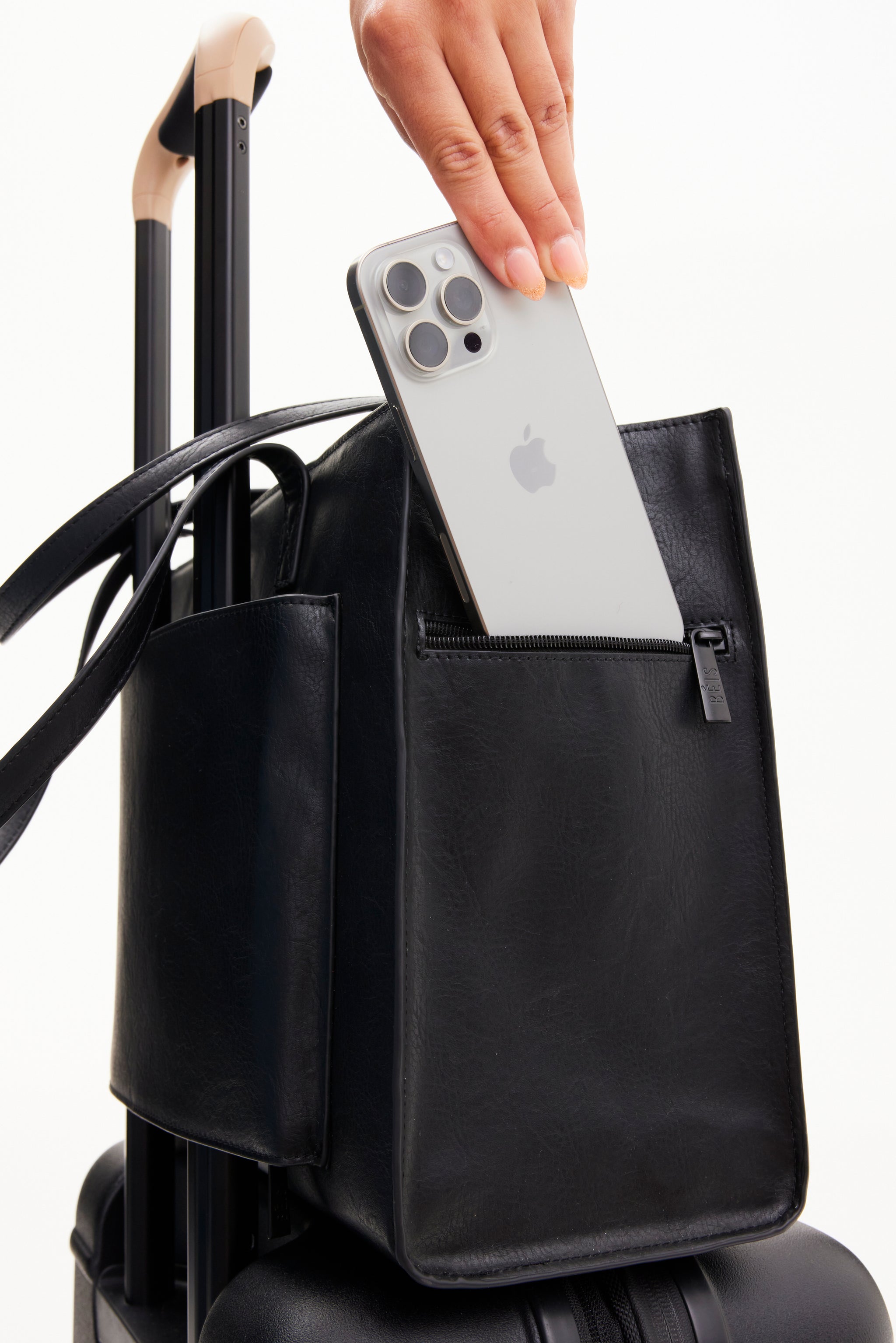 BÉIS 'The Work Tote' in Black - Black Work Bag For Women & Laptop Tote Bag