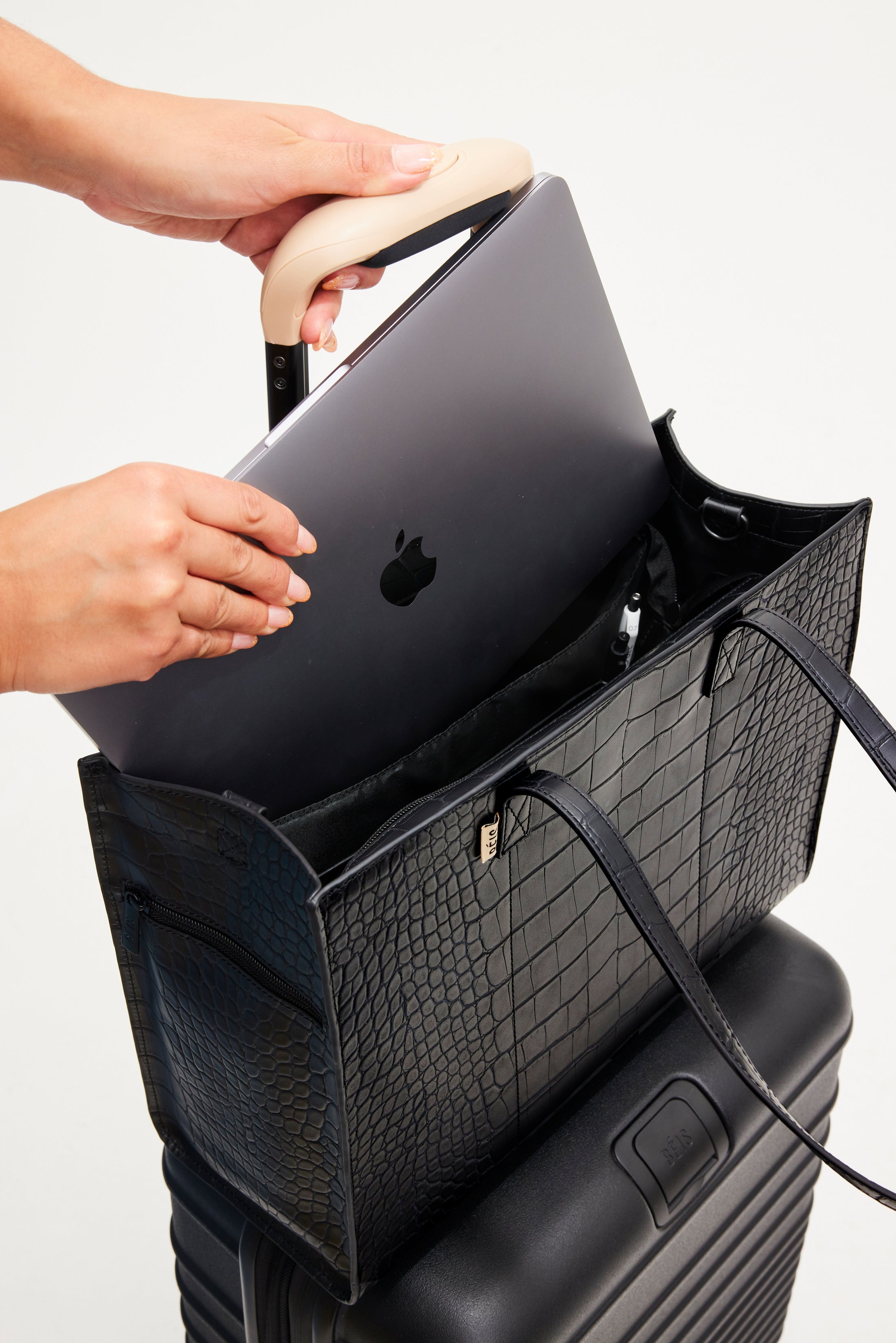 BÉIS 'The Work Tote' in Black Croc - Designer Laptop Tote Bag & Office ...
