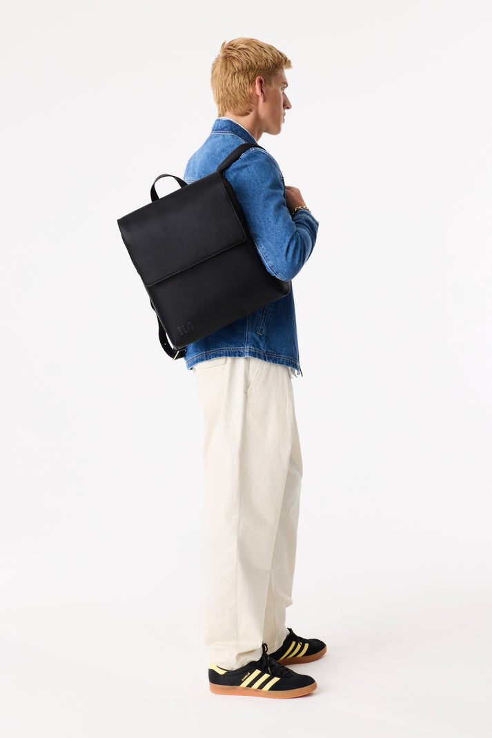 BÉIS 'The Wicked Backpack' in Black - Small Black Backpack for Work ...