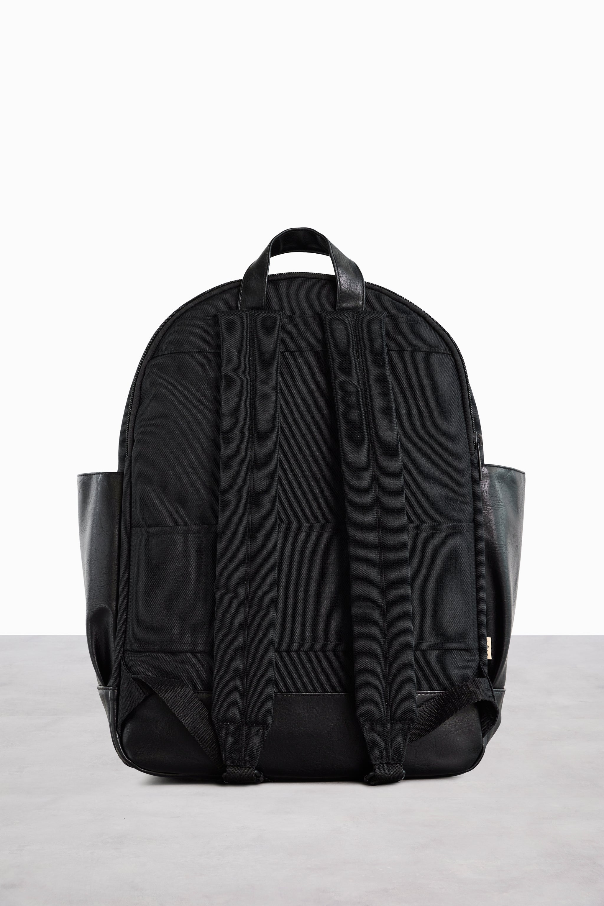 BÉIS 'The Backpack' in Black - Black Carry-On Travel Backpack & Laptop ...
