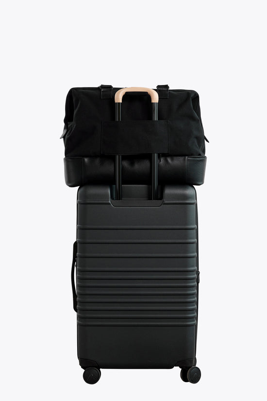 BÉIS 'The Weekender' in Black - Black Travel Bag & Overnight Bags