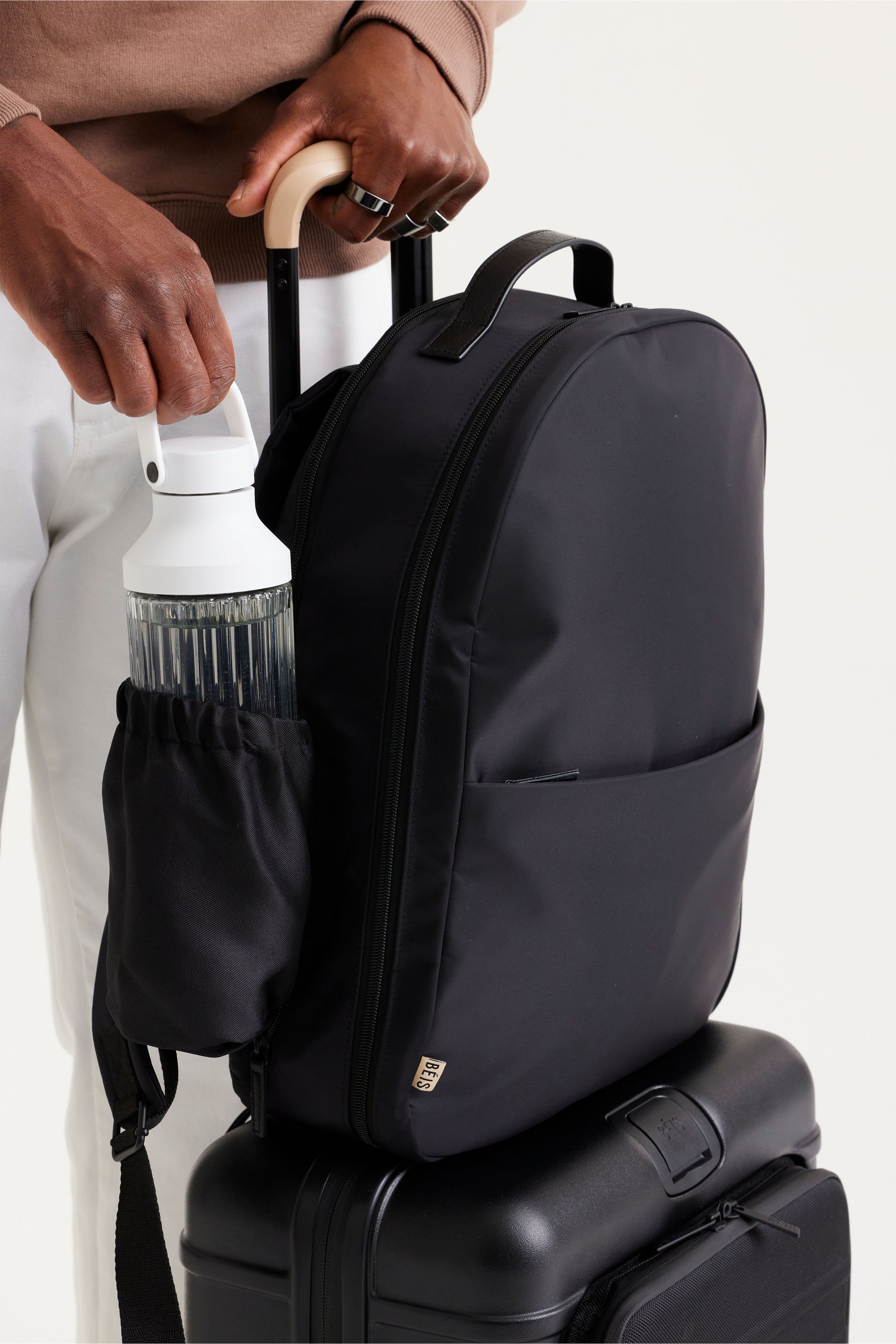 BÉIS 'The Commuter Backpack' In Black - Black Commuting Backpack For Work