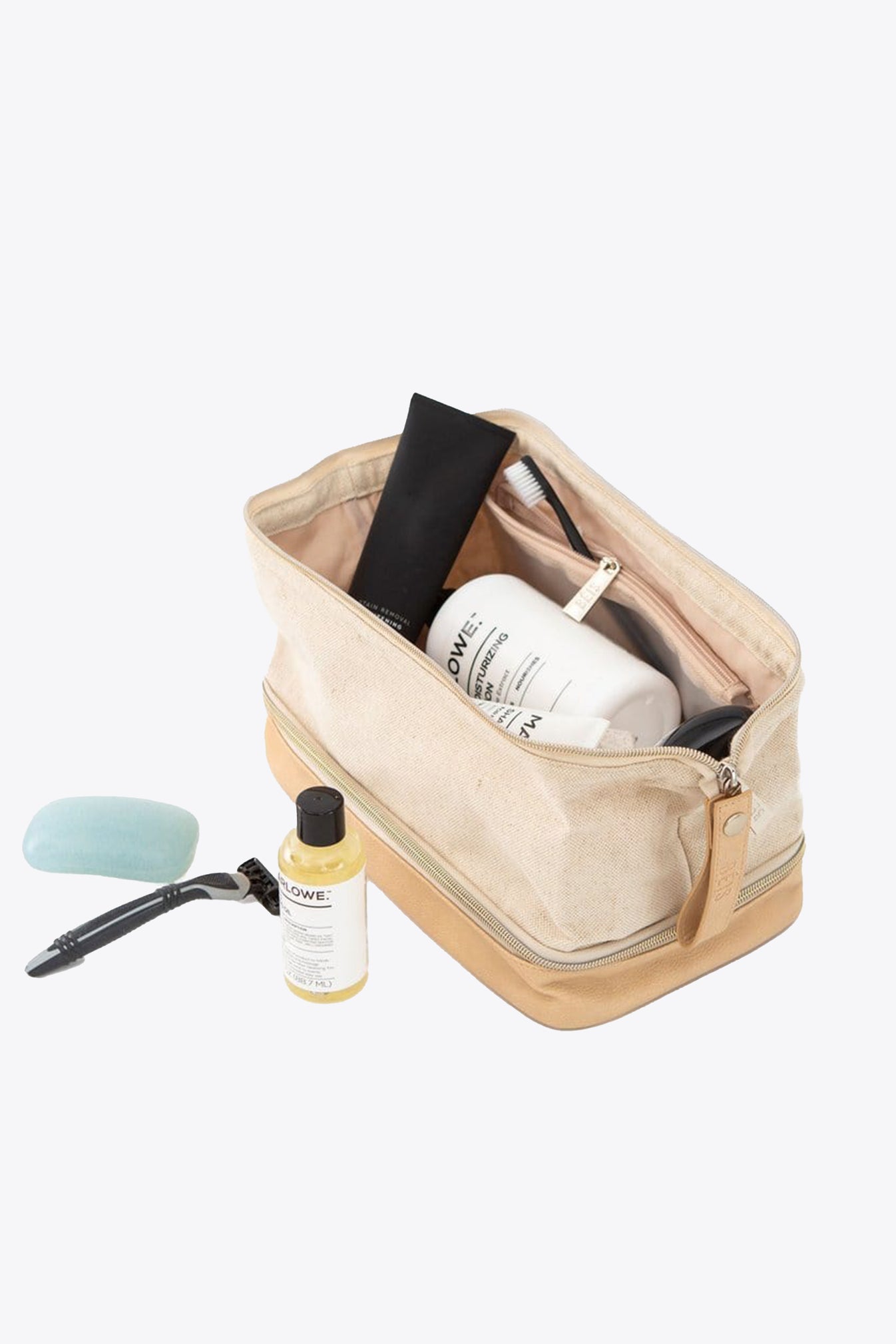 BÉIS 'The Dopp Kit' in Beige - Beige Travel Toiletry Bag & Travel Dopp Kit