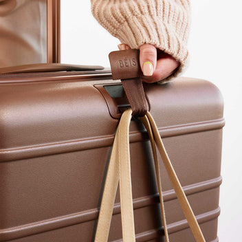 BÉIS 'The Carry-On Roller' in Maple - Brown Carry On Luggage & Hard ...