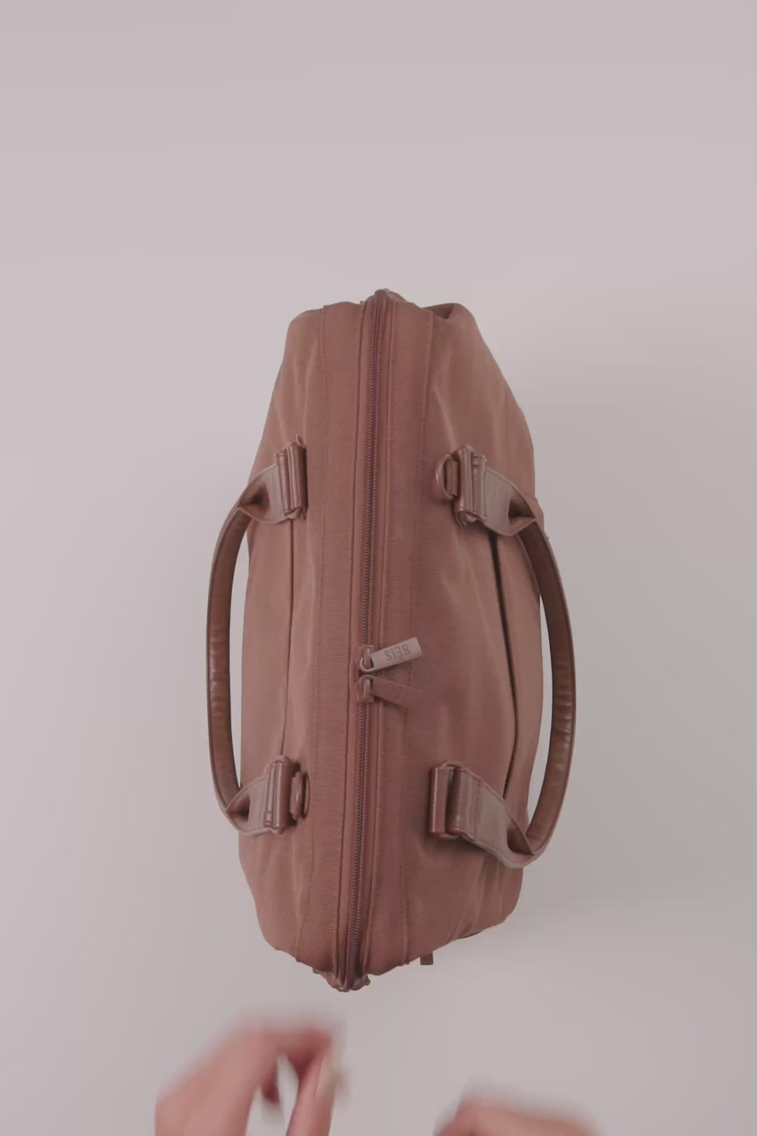 BÉIS 'The Mini Weekender' in Maple - Small Brown Overnight & Weekend Bag