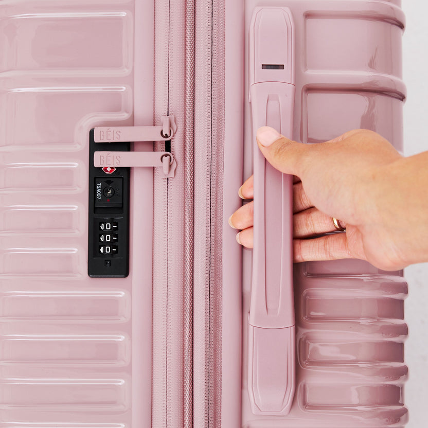 BÉIS 'The Small Carry-On Roller' in Atlas Pink - Pink Small Carry-On ...